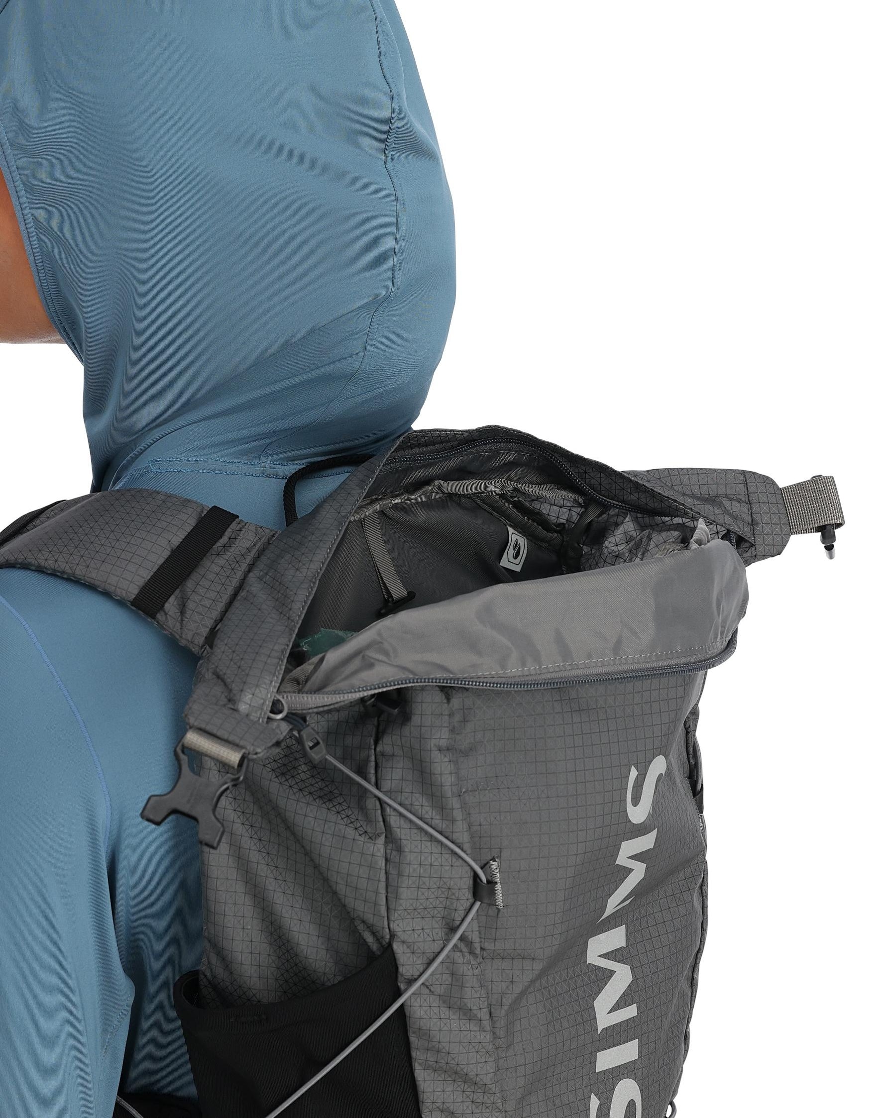 Simms Flyweight Vest Pack — Red's Fly Shop