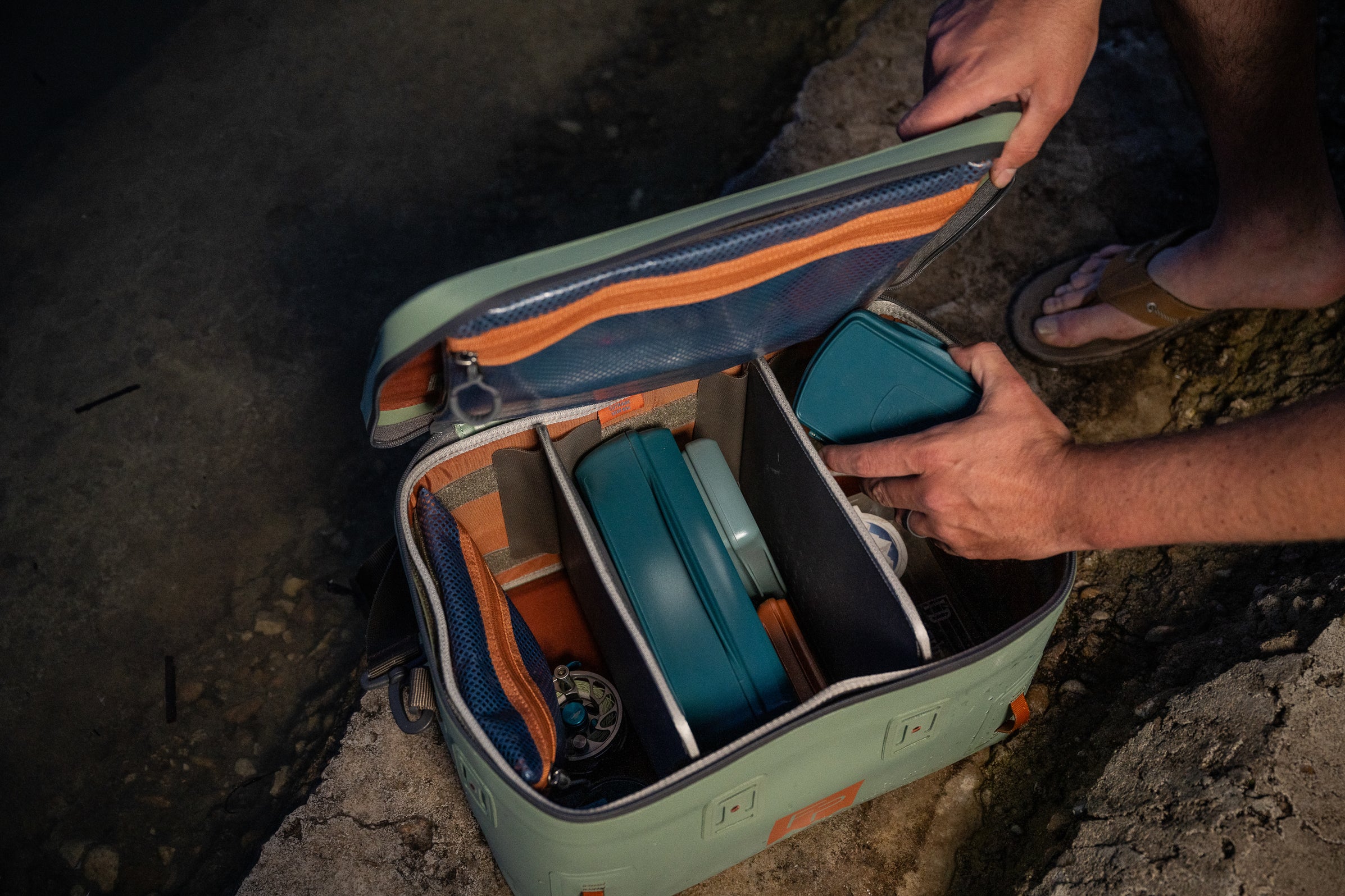 Fishpond Cutbank Gear Bag — Red's Fly Shop